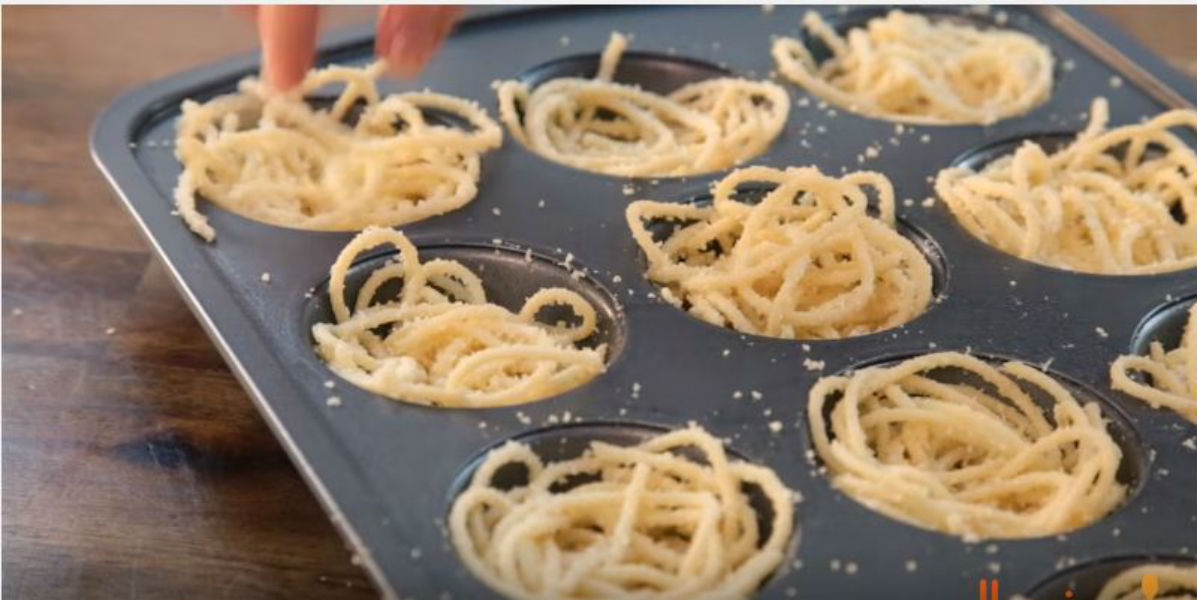 She Stuffs Spaghetti In A Muffin Tin. When She Adds The Final Touches ...