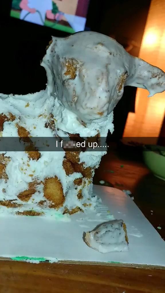 Woman tries to fix a cake she bought for Easter and failed the holiday