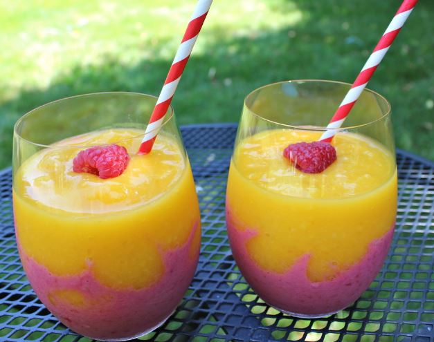 40 of the tastiest smoothies everyone needs this summer