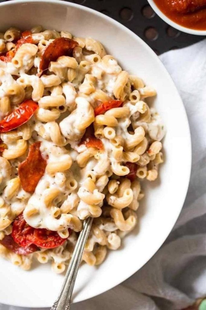 40 mouthwatering spins on mac and cheese the whole family will love