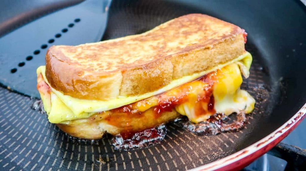 Upgrade your breakfast with easy ‘one-pan egg toast’