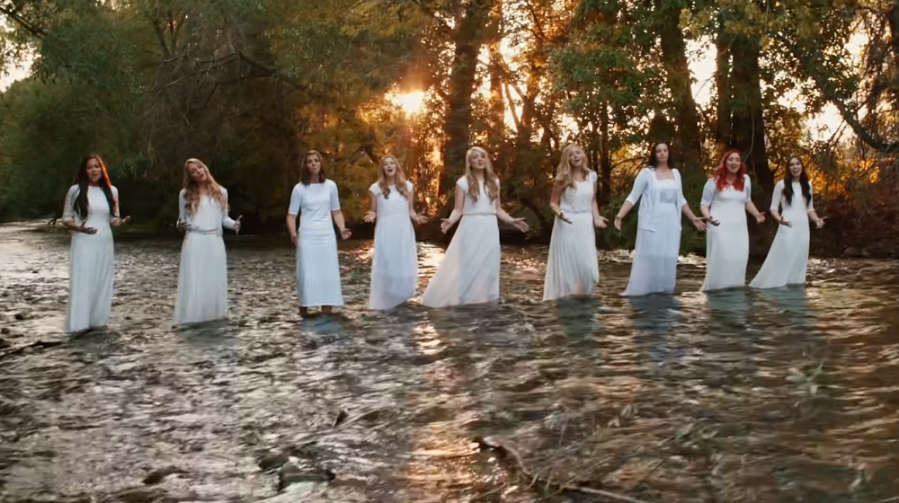 9 Women gather. Lift voices to sing ‘Amazing Grace’ viewed by 58 million