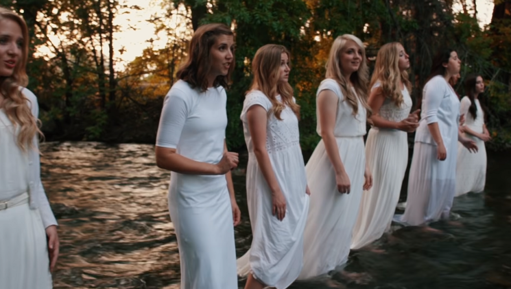 9 Women gather. Lift voices to sing ‘Amazing Grace’ viewed by 58 million