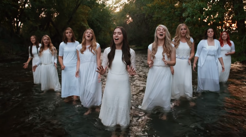 9 Women gather. Lift voices to sing ‘Amazing Grace’ viewed by 58 million