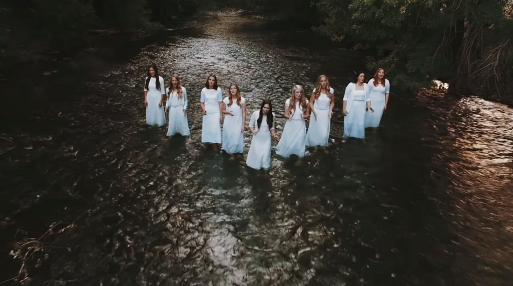 9 Women gather. Lift voices to sing ‘Amazing Grace’ viewed by 58 million