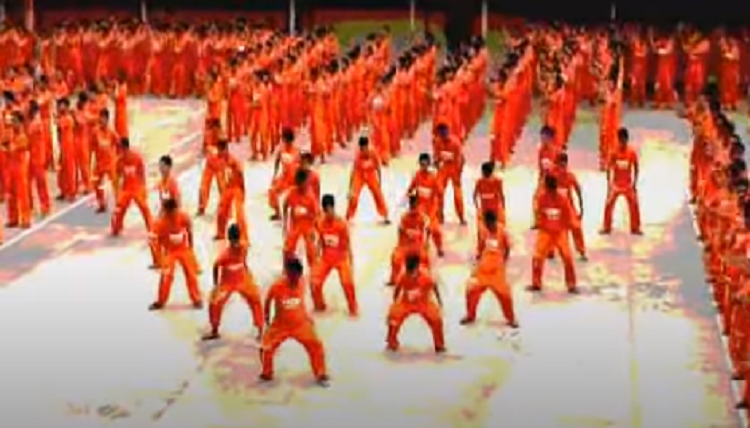 Dancing inmates perform immaculate version of “Thriller” from inside jail