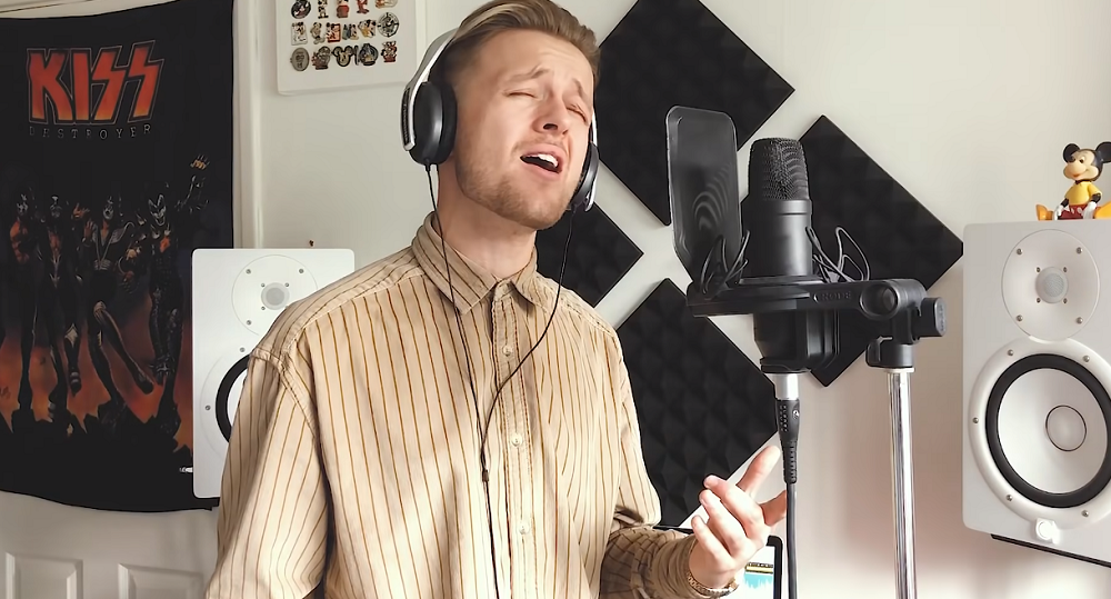 Talented mother and son duo sing chilling cover of “Hallelujah” and it ...