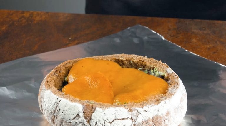 Carve out the inside of a loaf of bread then fill it with these 6 ...