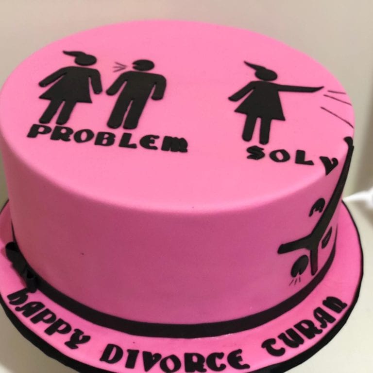 12 Divorce cakes that left people with plenty to talk about