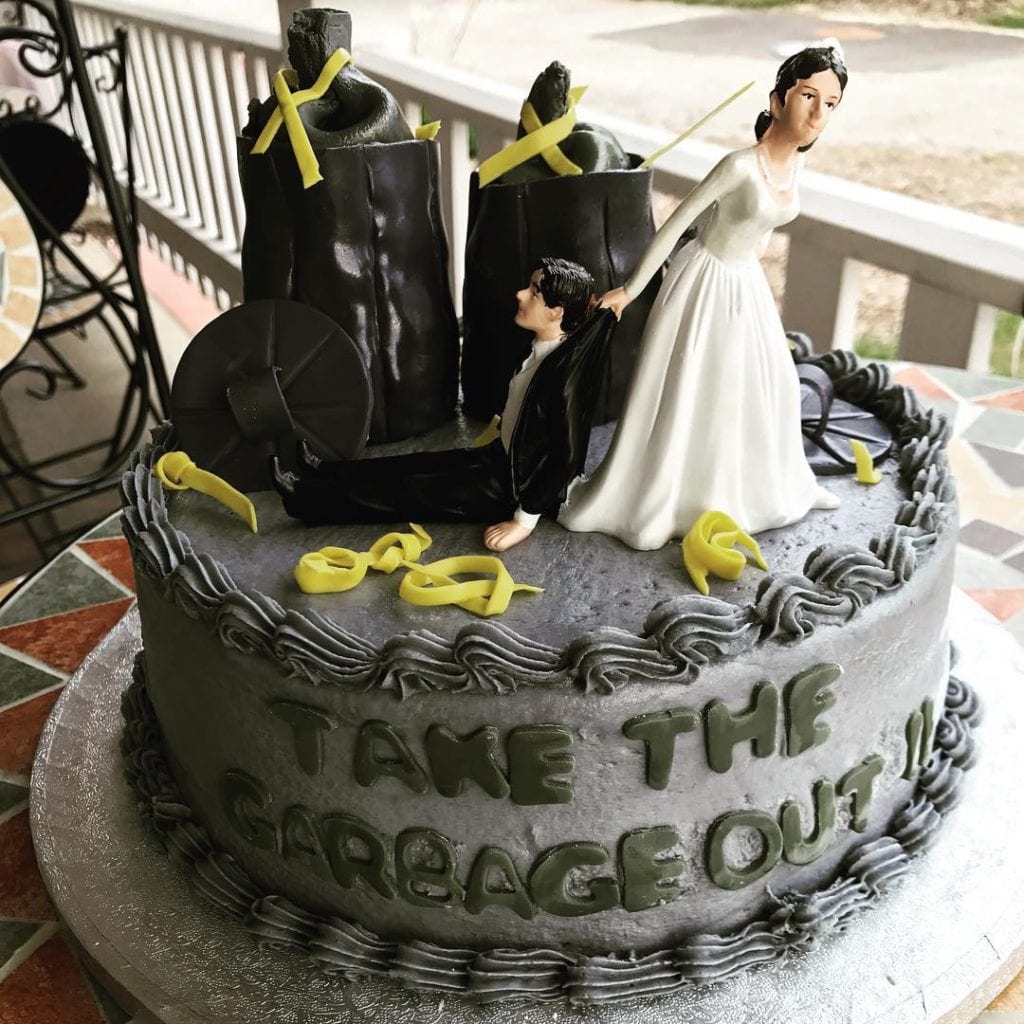 12 Divorce cakes that left people with plenty to talk about