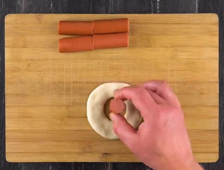Stick a hotdog in dough. 15 minutes later you’ll have a mouthwatering meal