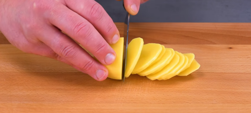 Arrange potatoes in a ring. 10 mins later you’ll have a tasty meal you ...