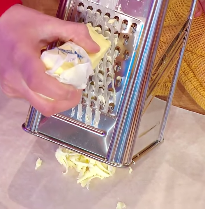 35 Common Cooking Mistakes Most People Make