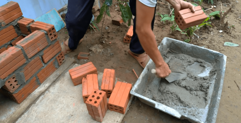 Time-lapse video shows how to make smokeless cement stoves and it’s ...