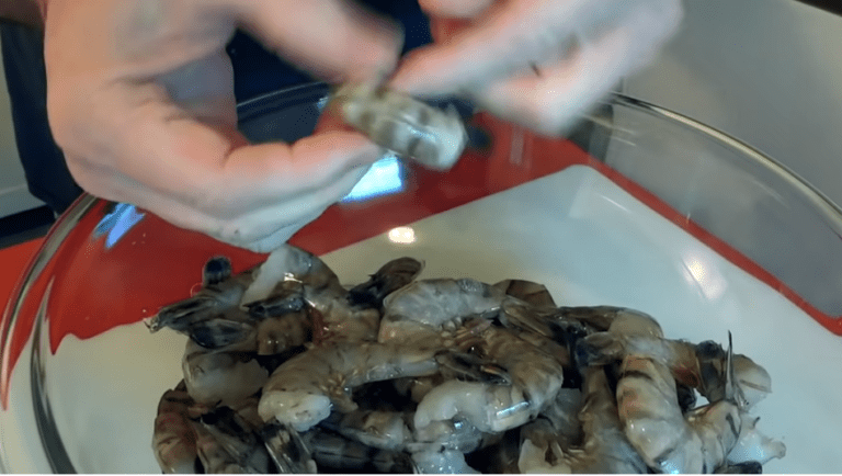 Rubbery, overcooked shrimp is the worst. Chef shares easy recipe to ...