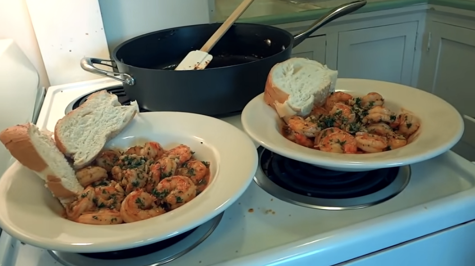 Rubbery, overcooked shrimp is the worst. Chef shares easy recipe to ...