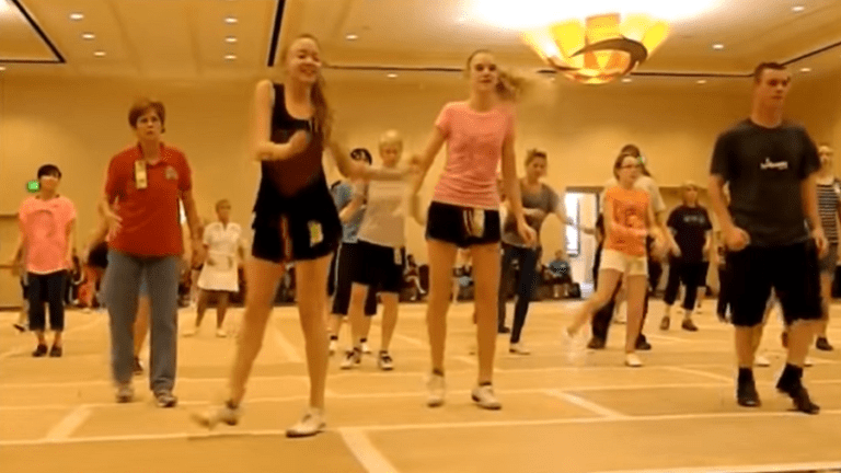 Girl in black steals the show in “hillbilly dirty dance”