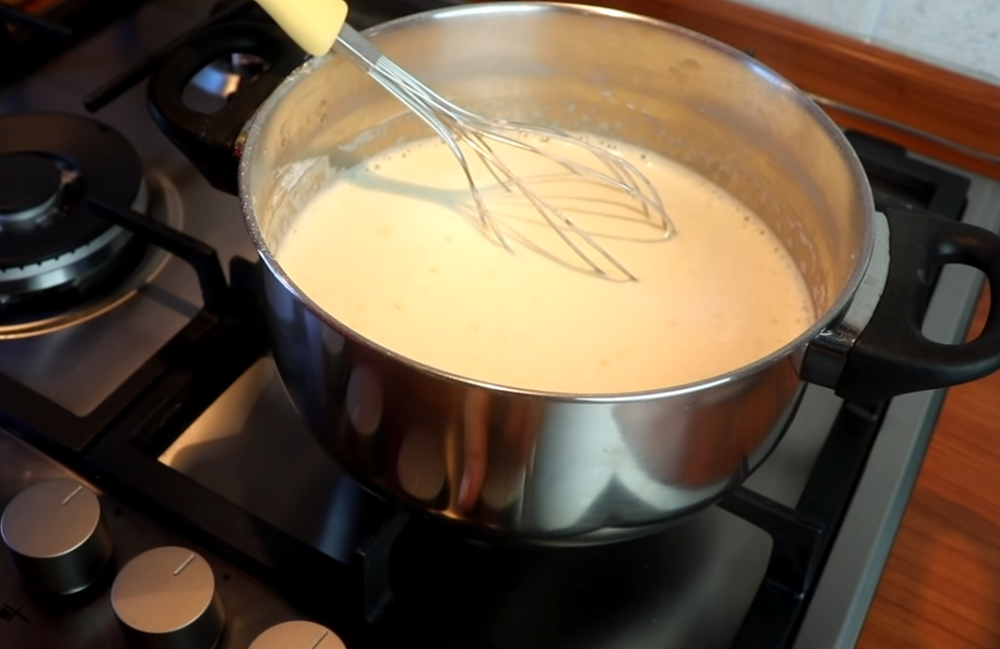 Melt-in-your-mouth cake recipe costs almost nothing and is super easy ...