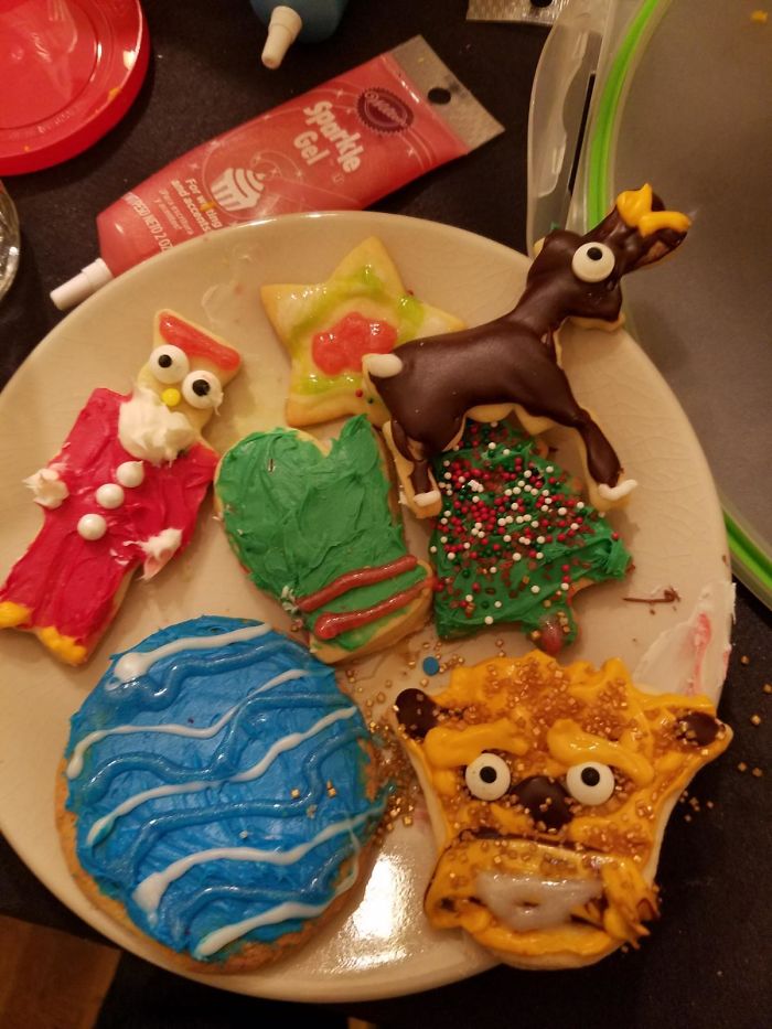 50 Hilarious holiday fails from people who only had one job to do