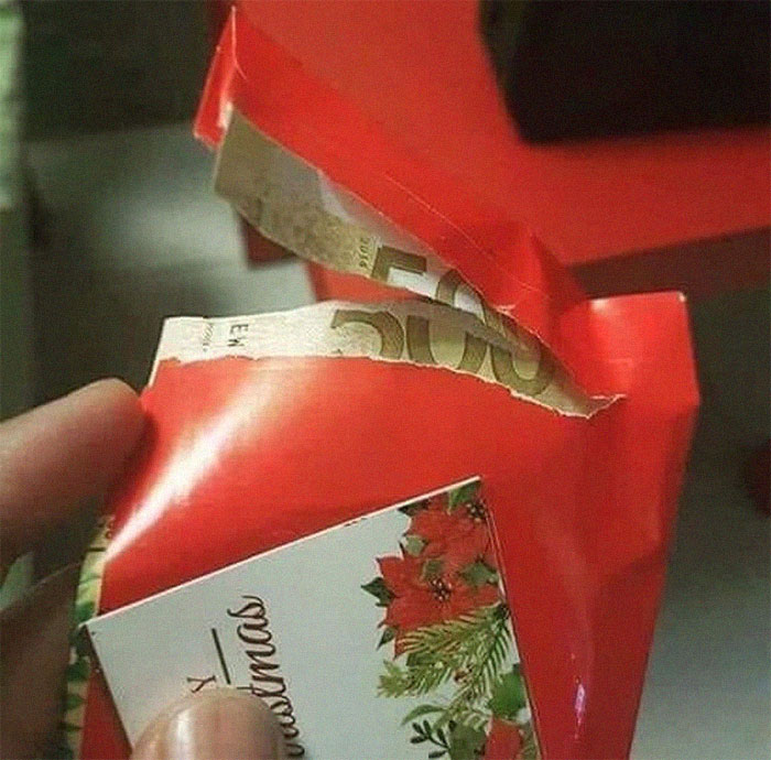 50 Hilarious holiday fails from people who only had one job to do