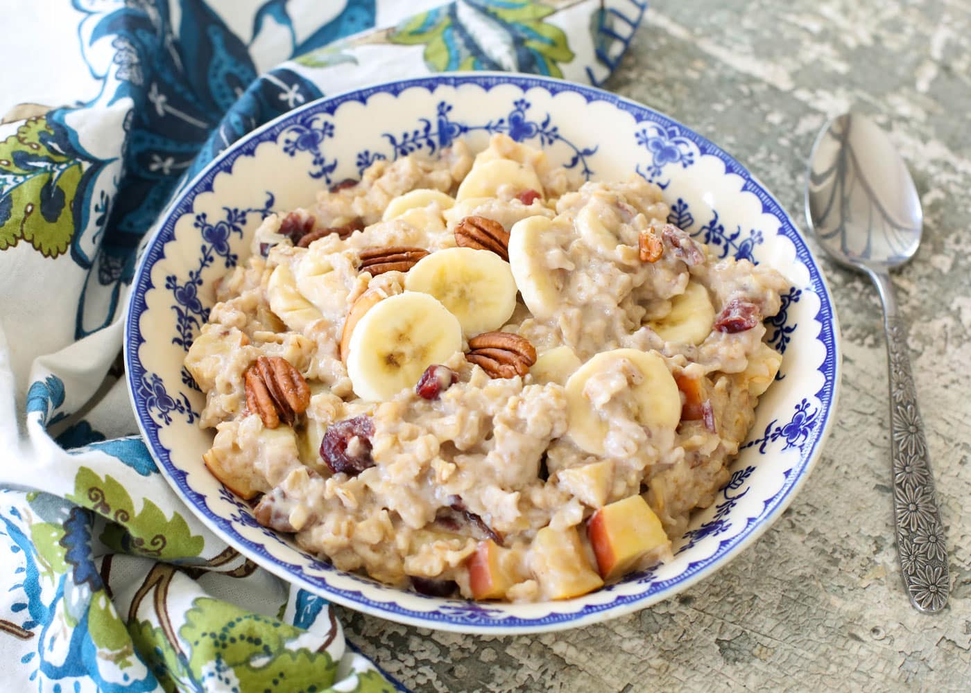 Baked, boiled or pancaked here are 35+ tasty ways to prepare your oats