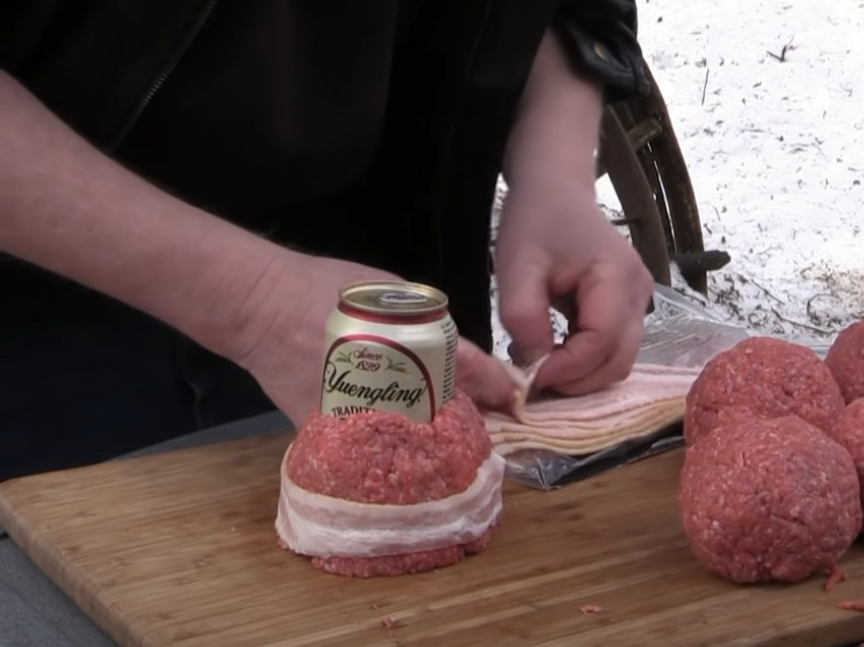 Man Uses Beer Can for Mouth-Watering Stuffed Burger Recipe