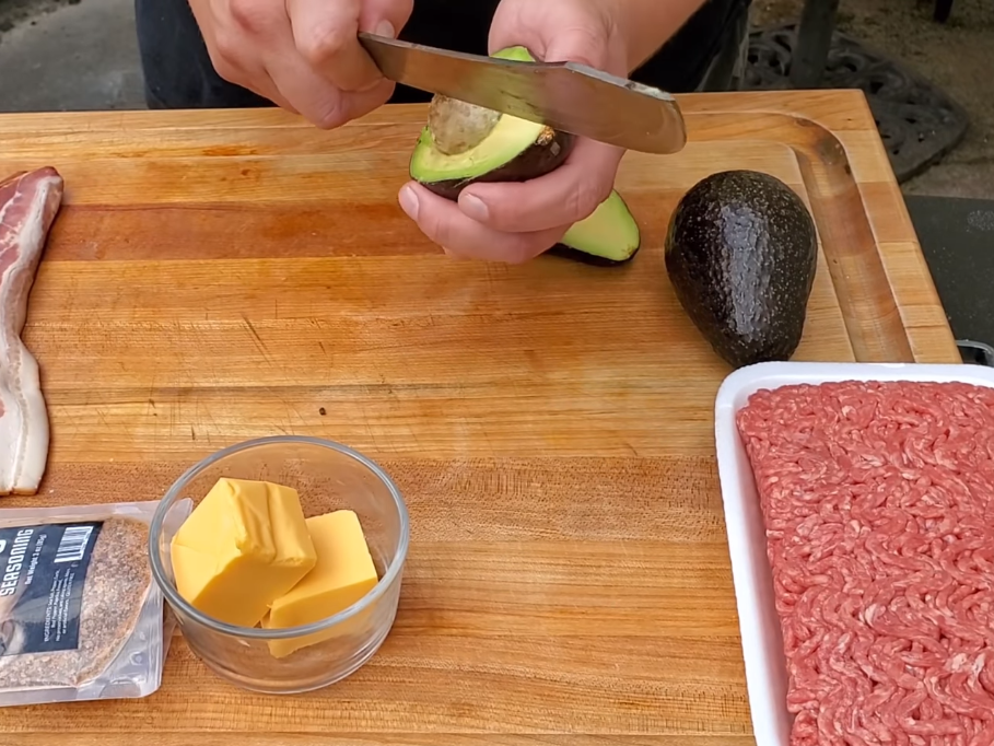 Avocado bacon bombs that’ll level-up any BBQ