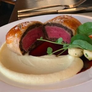 25 Ways to make your home-cooking look restaurant-level good