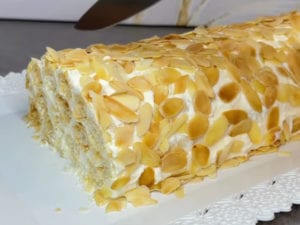 This creamy, puffy "WOW" cake takes only a few minutes to make