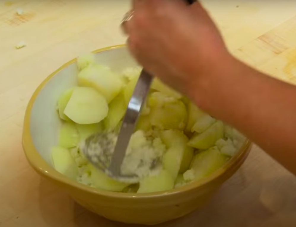 Six mistakes you’re probably making with your mashed potatoes