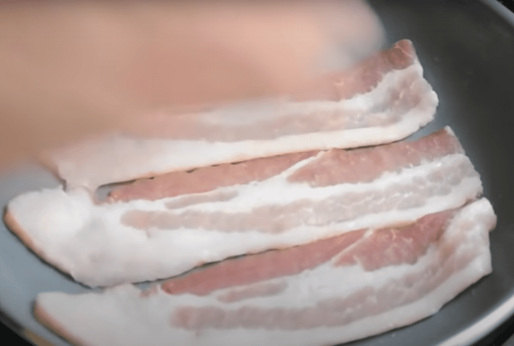 Chef Shows How To Cook The Perfect Bacon Every Time