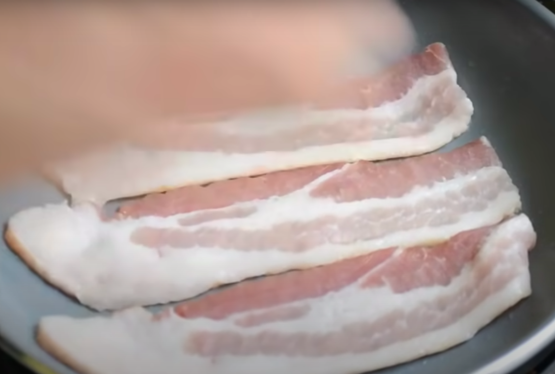 Chef Shows How To Cook The Perfect Bacon Every Time