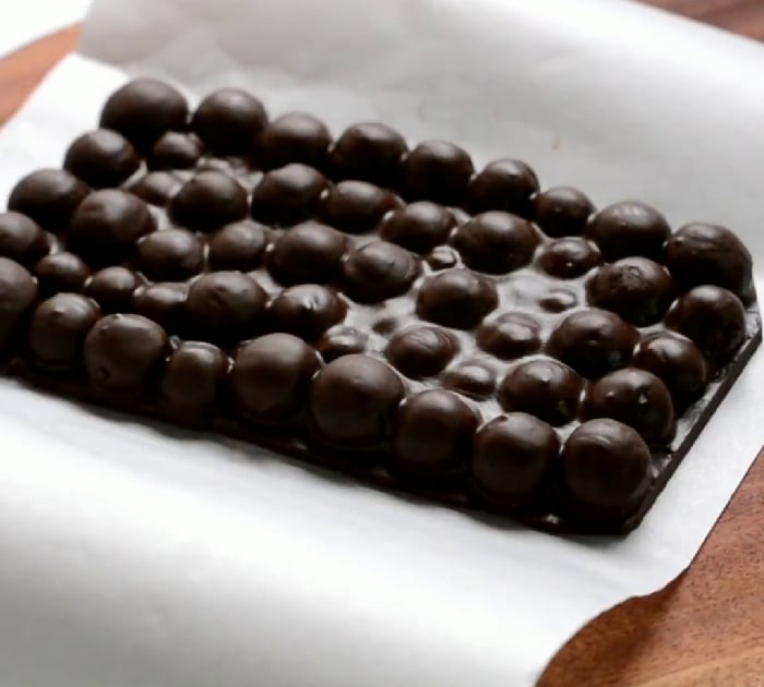 Make your own trending 'Chocolate Bubble' using only 3 ingredients