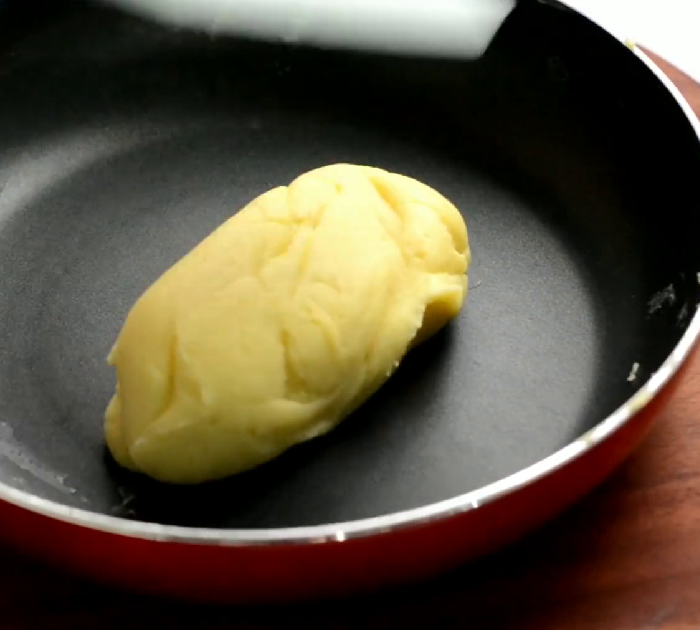 Make your own trending 'Chocolate Bubble' using only 3 ingredients