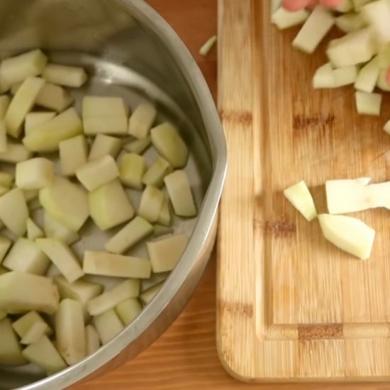 Chef shares pear caramel sauce recipe that has zero butter, cream or sugar