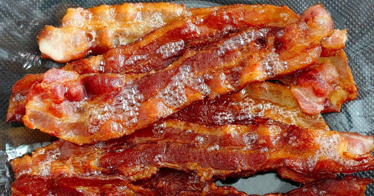 Chef comparte secreto para cocinar tocino sin freírlo