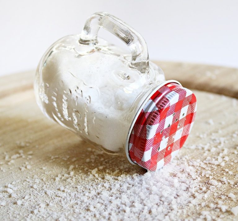 Mom helps home cooks rescue over-salted food with clever cooking hack