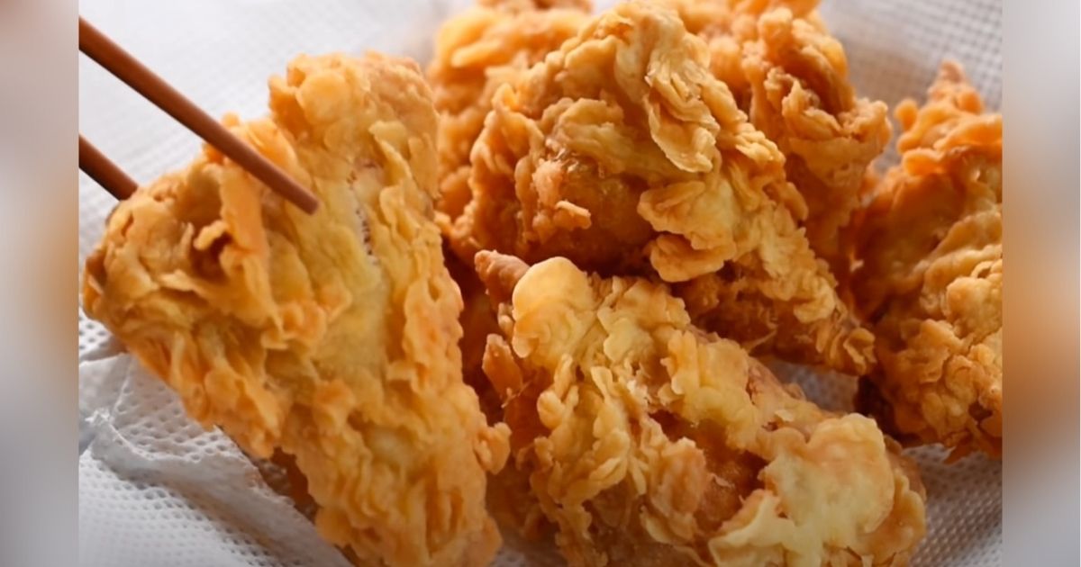 Dip eggs in flour and cook in oil to make chickenless “fried chicken”