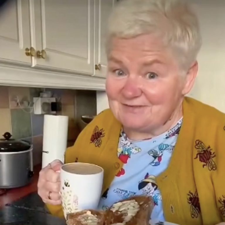 Adorable ‘Nanna’ shares her favorite way to keep her cheese fresh for ...
