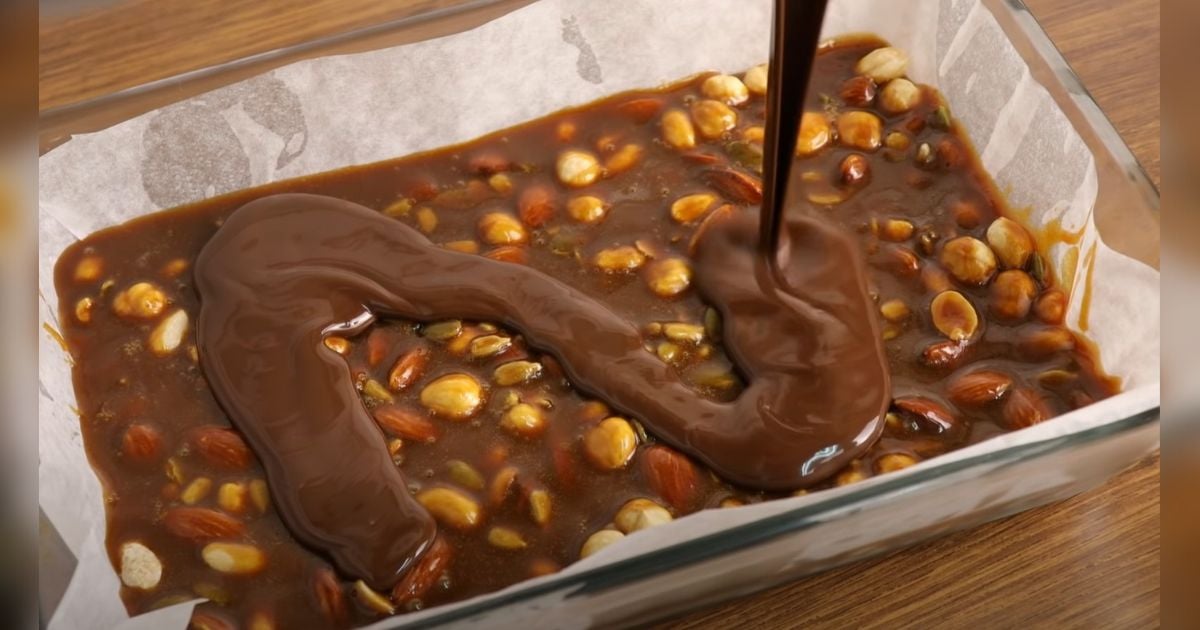 Mixed nut-loaded caramel fudge recipe is the perfect way to welcome ...
