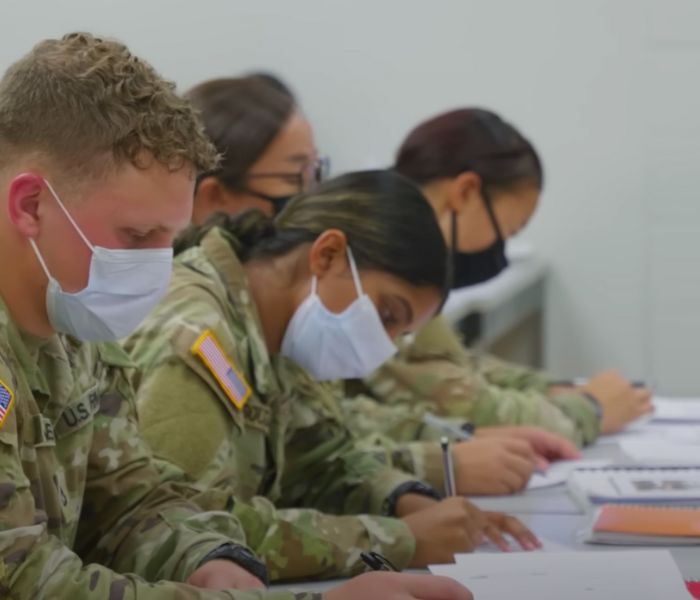 Army culinary specialists give in-depth look at how they feed 800 ...