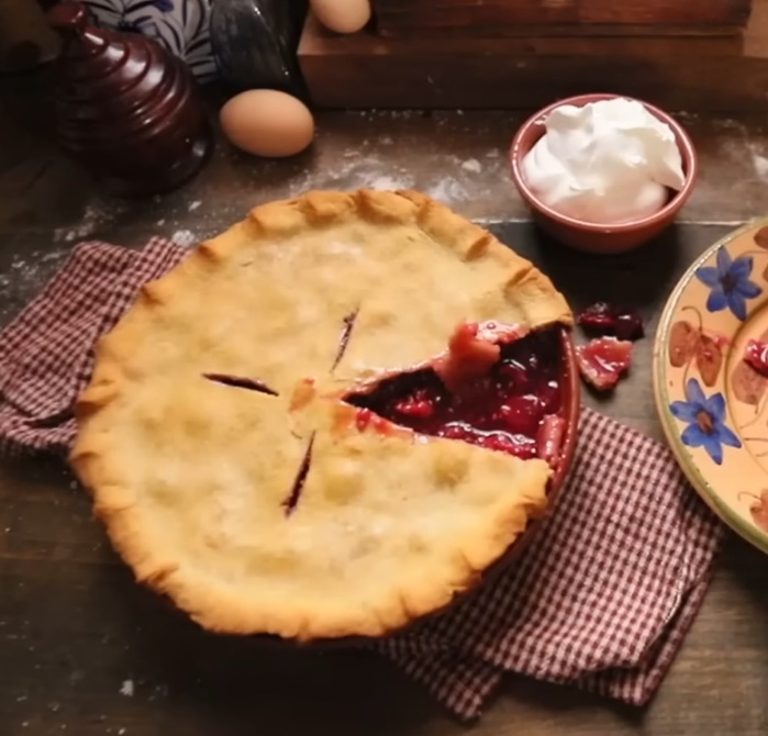 Woman recreates day in the life of an 1808 baker with old recipe for ...