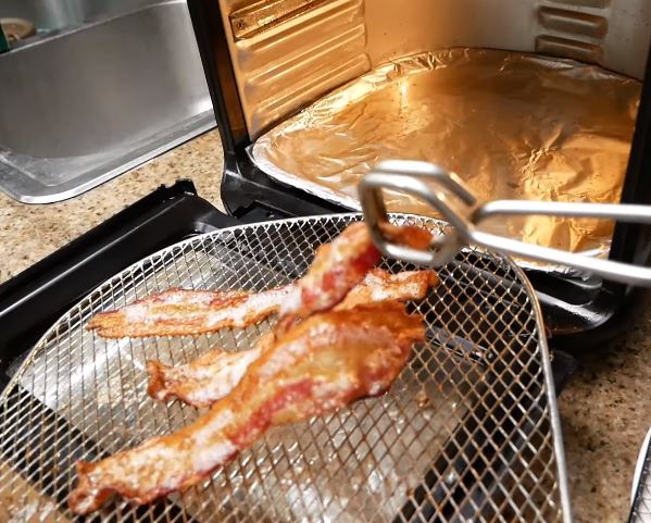 How to get perfectly crispy bacon in the air fryer every time
