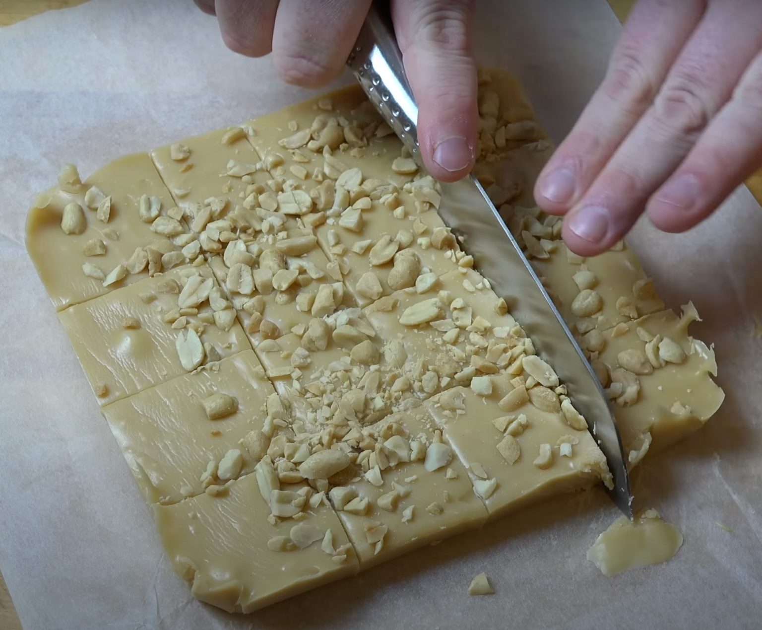 4 ingredient peanut butter fudge couldn’t be easier or tastier to make