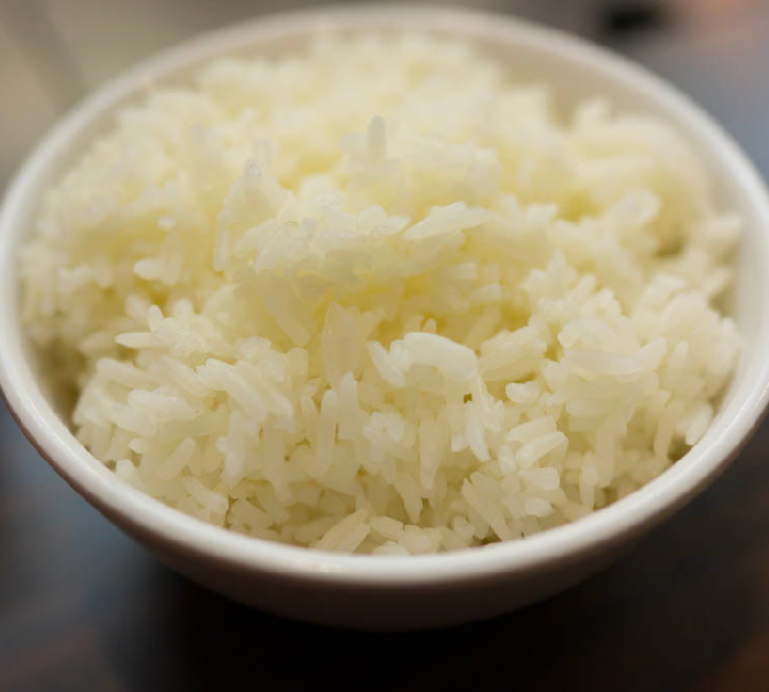 5 minutes is all you need to make this delicious and easy fried rice