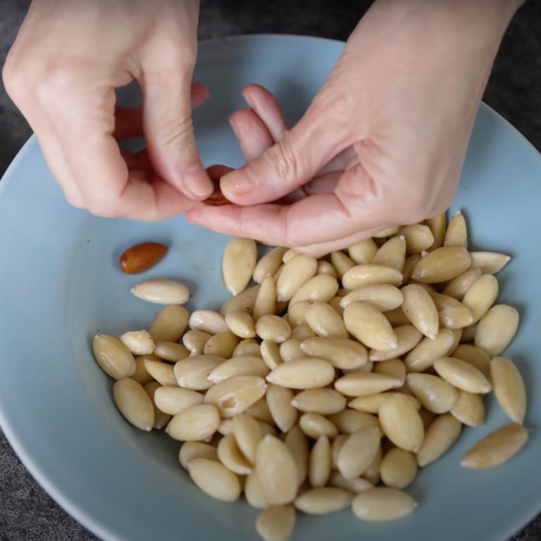 Quick, easy nougat recipe is perfect for the holidays and requires zero ...