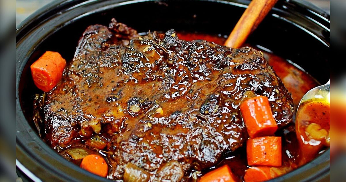 Add slab of beef to crock pot and cover with veggies for mouthwatering ...