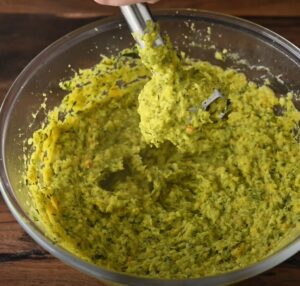 Simple recipe for homemade vegetable bullion paste earns 9M views