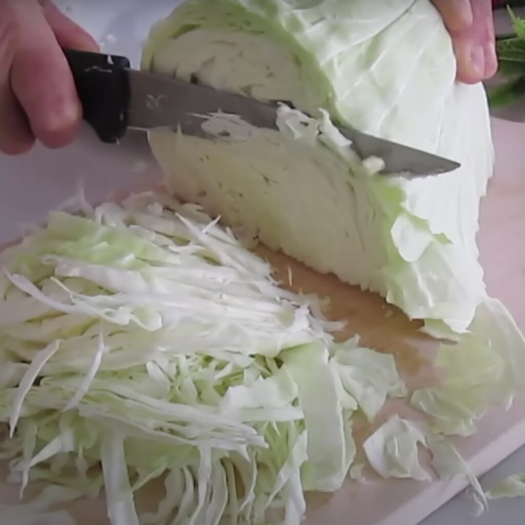 Chef claims ‘cabbage is tastier than meat’ and proves it with delicious ...