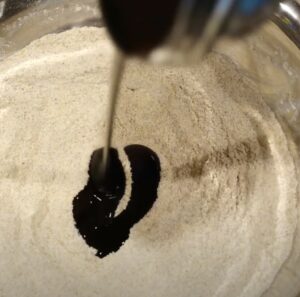 Food historian learns about molasses “bread in a can” and decides to ...